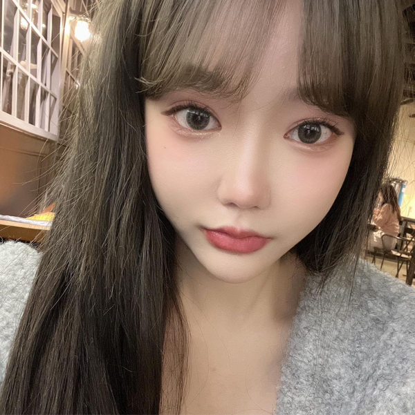 1v1 聊天-芮芮💋視訊可預約-PlayOne陪玩