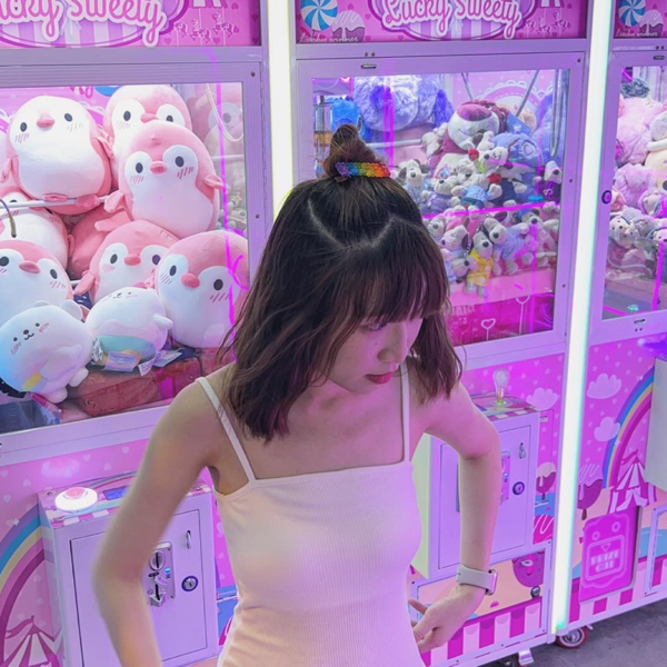 APEX-小恩恩🐰-PlayOne陪玩