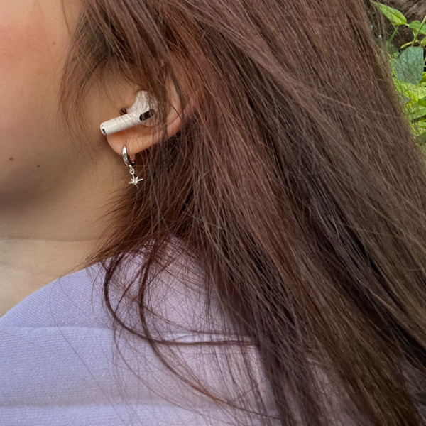 1v1 聊天-∞ 莫娜-PlayOne陪玩