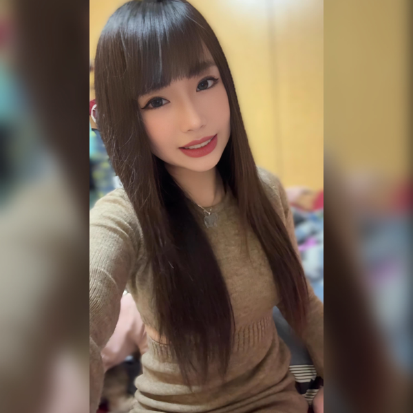 1v1 聊天-sʟ⍣白月🌙6月生日月🎂本照 ️-PlayOne陪玩