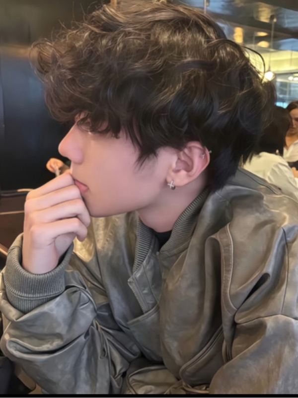 1v1 聊天-土真𝓦˚洋洋-PlayOne陪玩